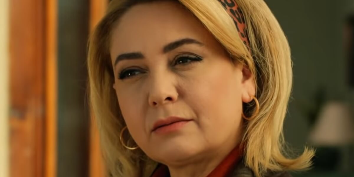 Anticipazioni Terra amara: Şermin chiede a Gülten di lavorare per lei!
