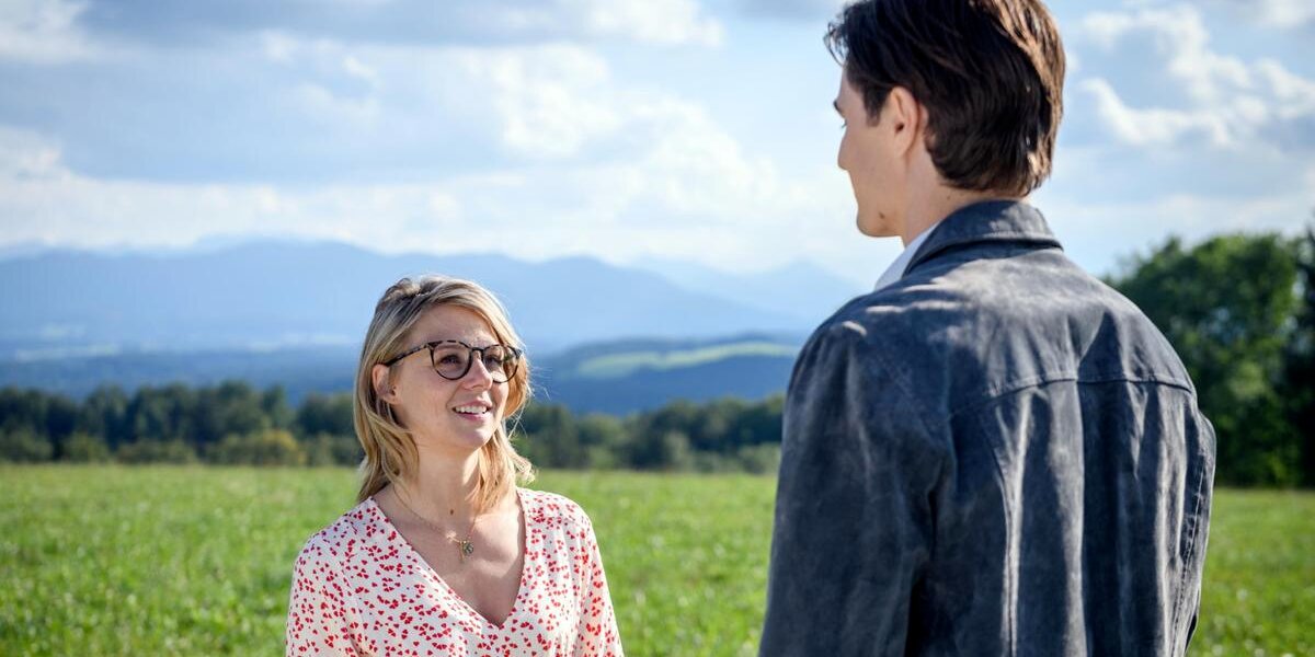 Tempesta d’amore: LEON si dichiara a JOSIE! | Anticipazioni italiane Tempesta d’amore: LEON si dichiara a JOSIE! | Anticipazioni italiane