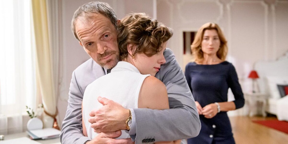 Tempesta d’amore: Eleni convince Markus a rinunciare ad Alexandra! Ma ...