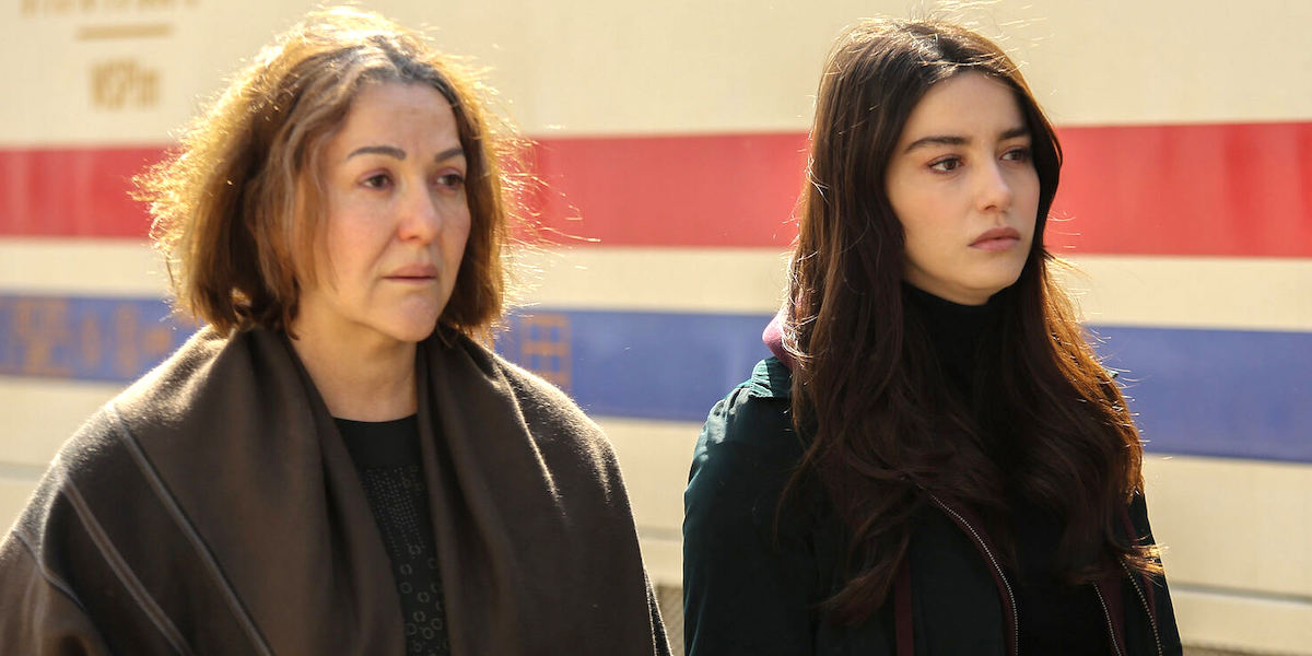 Annem su Canale 5: trama e cast del film con Özge Gürel