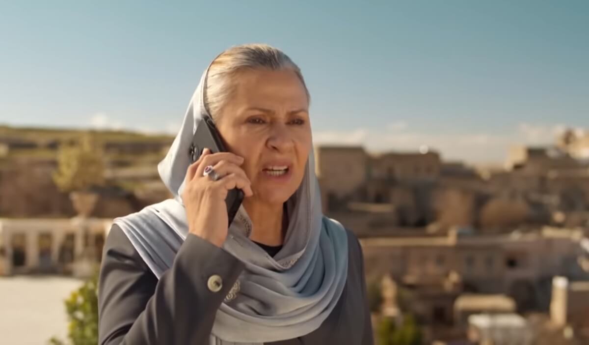 Far away: Sadakat mette in vendita la casa di Ecmel | Anticipazioni